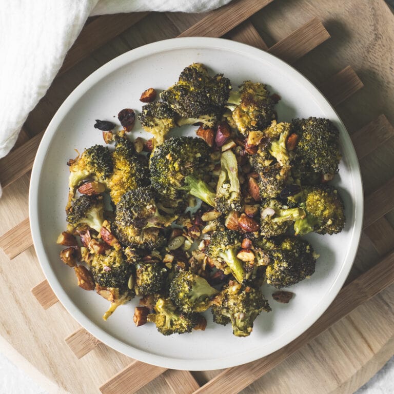 Crunchy Lemon Roasted Crack Broccoli (DF) | Beet of the Wild